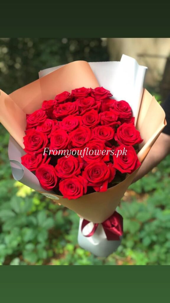 Real Red Rose - Valentine Bouquet to Pakistan - FromYouFlowers.pk